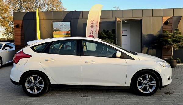 Balts Ford Focus 2013 Tauragė, ar dzinēja tilpumu 1.00 L un nobraukumu 217 tūkst. km par 3800 €, foto 7 vietnē AUTOMOTO.COM.LV
