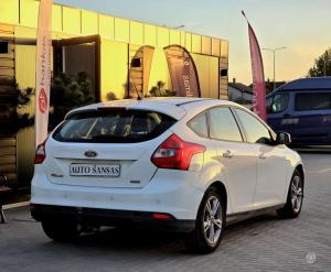 Balts Ford Focus 2013 Tauragė, ar dzinēja tilpumu 1.00 L un nobraukumu 217 tūkst. km par 3800 €, foto 9 vietnē AUTOMOTO.COM.LV