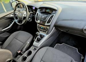 Balts Ford Focus 2013 Tauragė, ar dzinēja tilpumu 1.00 L un nobraukumu 217 tūkst. km par 3800 €, foto 22 vietnē AUTOMOTO.COM.LV