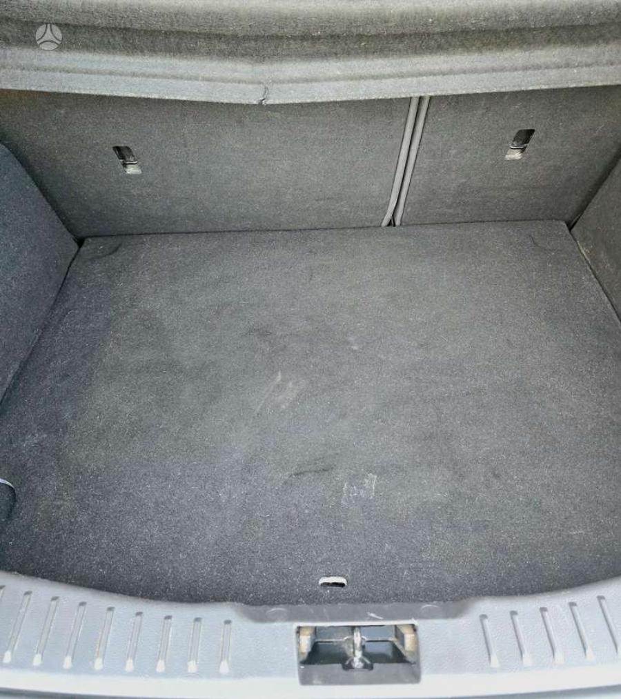Balts Ford Focus 2013 Tauragė, ar dzinēja tilpumu 1.00 L un nobraukumu 217 tūkst. km par 3800 €, foto 25 vietnē AUTOMOTO.COM.LV