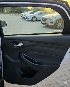 Balts Ford Focus 2013 Tauragė, ar dzinēja tilpumu 1.00 L un nobraukumu 217 tūkst. km par 3800 €, foto 30 vietnē AUTOMOTO.COM.LV