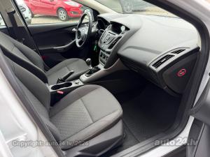 White Ford Focus 2014 in Voru, with an engine capacity of 1.60 L and mileage of 254 thousand km for 4390 €, photo 7 on AUTOMOTO.COM.LV