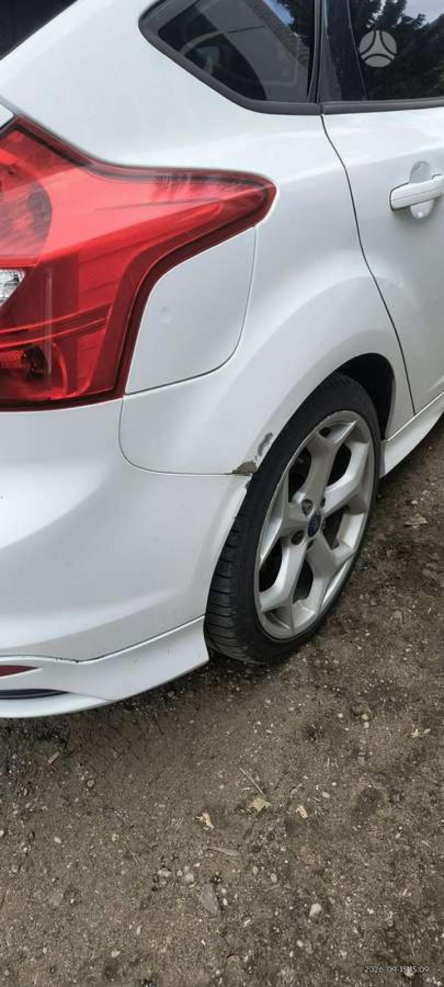 Balts Ford Focus 2015 Kauņa, ar dzinēja tilpumu 2.00 L un nobraukumu 18 tūkst. km par 4750 €, foto 6 vietnē AUTOMOTO.COM.LV