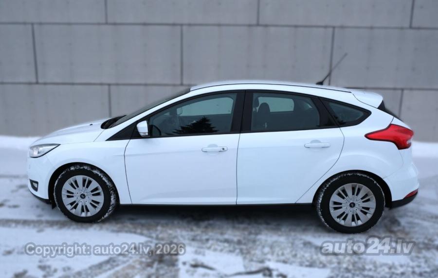 Balts Ford Focus 2016 Tallina, ar dzinēja tilpumu 1.00 L un nobraukumu 124 tūkst. km par 6999 €, foto 4 vietnē AUTOMOTO.COM.LV