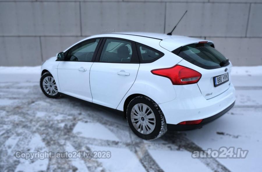 Balts Ford Focus 2016 Tallina, ar dzinēja tilpumu 1.00 L un nobraukumu 124 tūkst. km par 6999 €, foto 5 vietnē AUTOMOTO.COM.LV