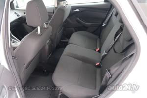 Balts Ford Focus 2016 Tallina, ar dzinēja tilpumu 1.00 L un nobraukumu 124 tūkst. km par 6999 €, foto 12 vietnē AUTOMOTO.COM.LV