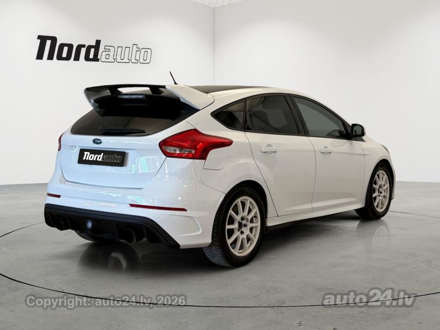 White Ford Focus 2016 in Tallinn, with an engine capacity of 2.30 L and mileage of 89 thousand km for 23000 €, photo 3 on AUTOMOTO.COM.LV