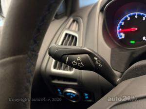 White Ford Focus 2016 in Tallinn, with an engine capacity of 2.30 L and mileage of 89 thousand km for 23000 €, photo 12 on AUTOMOTO.COM.LV