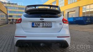 White Ford Focus 2016 in Riga, with an engine capacity of 2.30 L and mileage of 173 thousand km for 23000 €, photo 6 on AUTOMOTO.COM.LV
