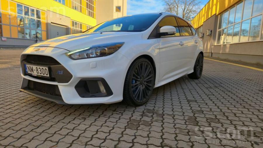 White Ford Focus 2016 in Riga, with an engine capacity of 2.30 L and mileage of 173 thousand km for 23000 €, photo 9 on AUTOMOTO.COM.LV