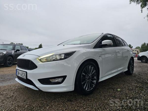 Balts Ford Focus 2016 Liepāja, ar dzinēja tilpumu 1.00 L un nobraukumu 203 tūkst. km par 6450 €, foto 2 vietnē AUTOMOTO.COM.LV