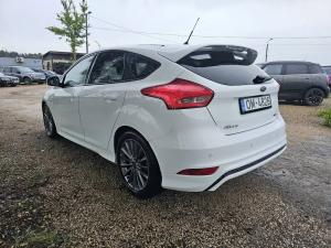 White Ford Focus 2016 in Riga, with an engine capacity of 1.00 L and mileage of 203 thousand km for 6450 €, photo 7 on AUTOMOTO.COM.LV