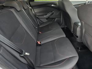 White Ford Focus 2016 in Riga, with an engine capacity of 1.00 L and mileage of 203 thousand km for 6450 €, photo 14 on AUTOMOTO.COM.LV