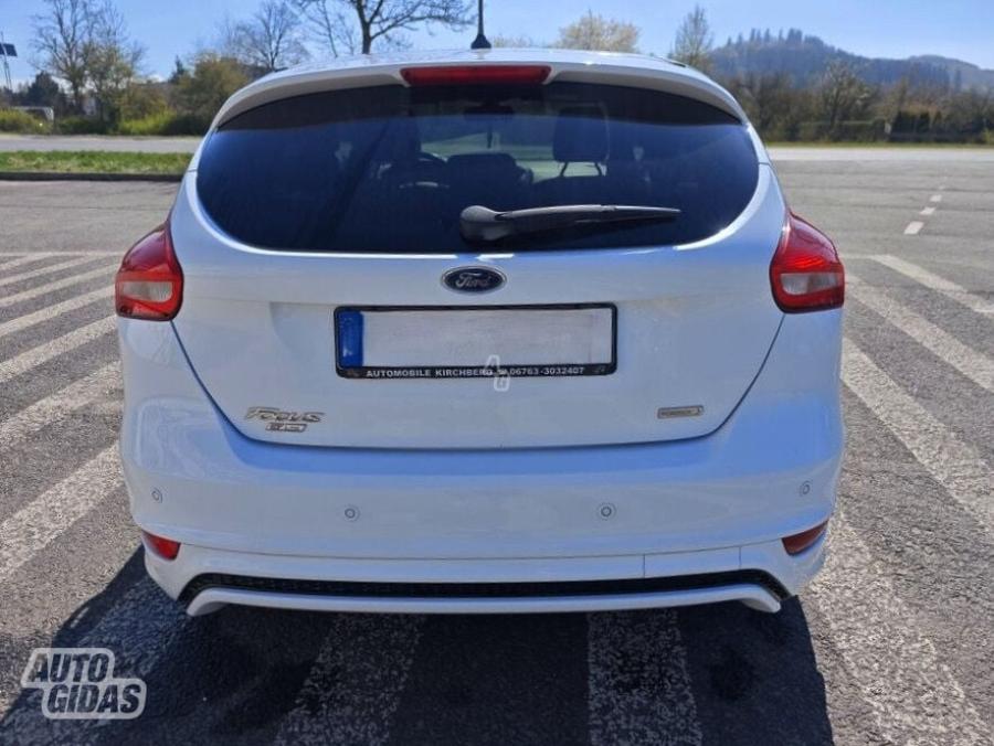 White Ford Focus 2018 in Sirvintos, with an engine capacity of 1.50 L and mileage of 170 thousand km for 10500 €, photo 8 on AUTOMOTO.COM.LV