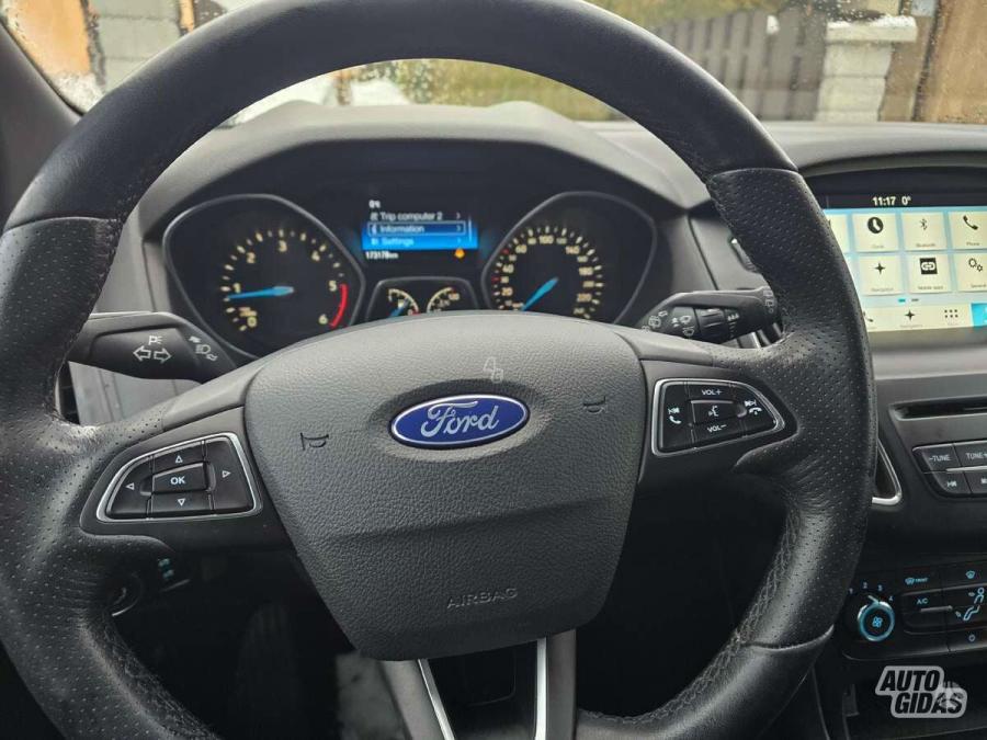 White Ford Focus 2018 in Sirvintos, with an engine capacity of 1.50 L and mileage of 170 thousand km for 10500 €, photo 13 on AUTOMOTO.COM.LV