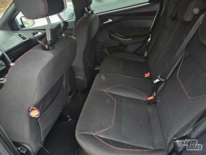 White Ford Focus 2018 in Sirvintos, with an engine capacity of 1.50 L and mileage of 170 thousand km for 10500 €, photo 17 on AUTOMOTO.COM.LV