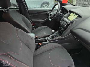 White Ford Focus 2018 in Sirvintos, with an engine capacity of 1.50 L and mileage of 170 thousand km for 10500 €, photo 15 on AUTOMOTO.COM.LV