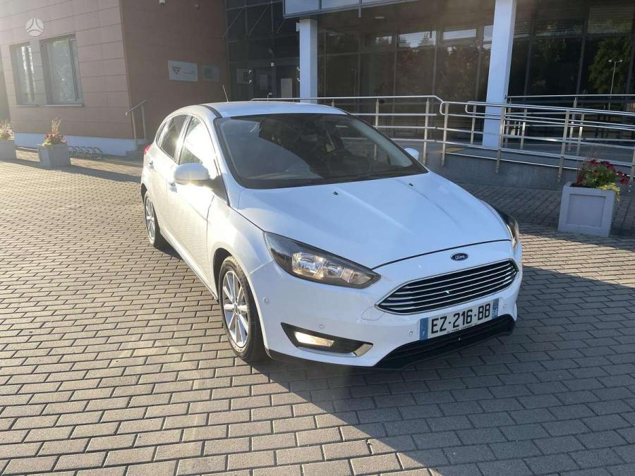 White Ford Focus 2018 in Silale, with an engine capacity of 1.50 L and mileage of 147 thousand km for 4500 €, photo 6 on AUTOMOTO.COM.LV