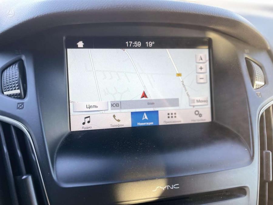 White Ford Focus 2018 in Silale, with an engine capacity of 1.50 L and mileage of 147 thousand km for 4500 €, photo 9 on AUTOMOTO.COM.LV