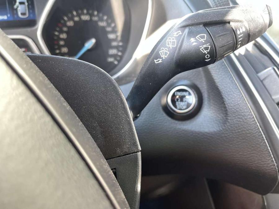 White Ford Focus 2018 in Silale, with an engine capacity of 1.50 L and mileage of 147 thousand km for 4500 €, photo 12 on AUTOMOTO.COM.LV