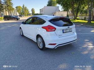 White Ford Focus 2018 in Sirvintos, with an engine capacity of 1.50 L and mileage of 173 thousand km for 8000 €, photo 5 on AUTOMOTO.COM.LV