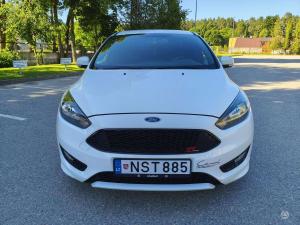 White Ford Focus 2018 in Sirvintos, with an engine capacity of 1.50 L and mileage of 173 thousand km for 8000 €, photo 7 on AUTOMOTO.COM.LV