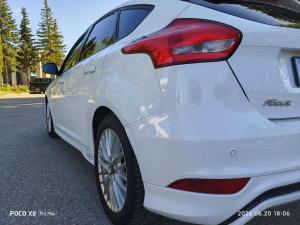 White Ford Focus 2018 in Sirvintos, with an engine capacity of 1.50 L and mileage of 173 thousand km for 8000 €, photo 14 on AUTOMOTO.COM.LV