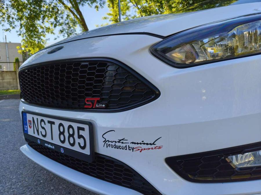 White Ford Focus 2018 in Sirvintos, with an engine capacity of 1.50 L and mileage of 173 thousand km for 8000 €, photo 16 on AUTOMOTO.COM.LV