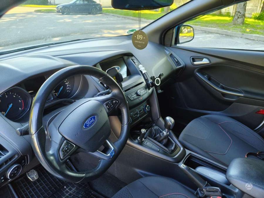 White Ford Focus 2018 in Sirvintos, with an engine capacity of 1.50 L and mileage of 173 thousand km for 8000 €, photo 21 on AUTOMOTO.COM.LV