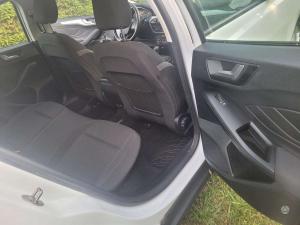 White Ford Focus 2019 in Vilkaviskis, with an engine capacity of 1.50 L and mileage of 260 thousand km for 7500 €, photo 14 on AUTOMOTO.COM.LV