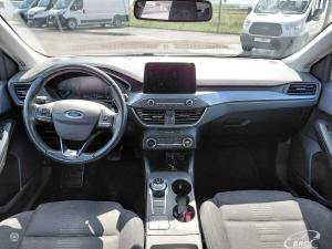 White Ford Focus 2019 in Vilnius, with an engine capacity of 1.00 L and mileage of 99 thousand km for 10900 €, photo 13 on AUTOMOTO.COM.LV