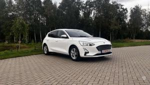 Белый Форд Фокус 2019 в Утена, объемом двигателя 1.00 л и пробегом 203 тыс. км за 5750 €, фото 3 на AUTOMOTO.COM.LV