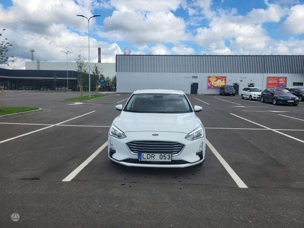 Balts Ford Focus 2019 Kauņa, ar dzinēja tilpumu 1.00 L un nobraukumu 89 tūkst. km par 9700 €, foto 8 vietnē AUTOMOTO.COM.LV