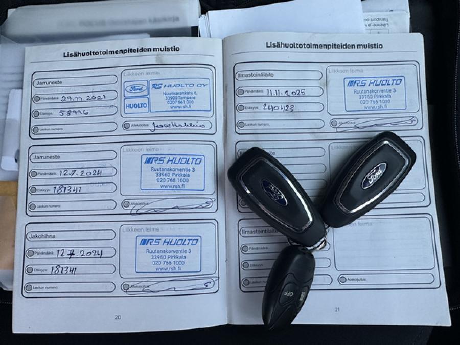 White Ford Focus 2019 in Tartu, with an engine capacity of 1.50 L and mileage of 275 thousand km for 8999 €, photo 16 on AUTOMOTO.COM.LV