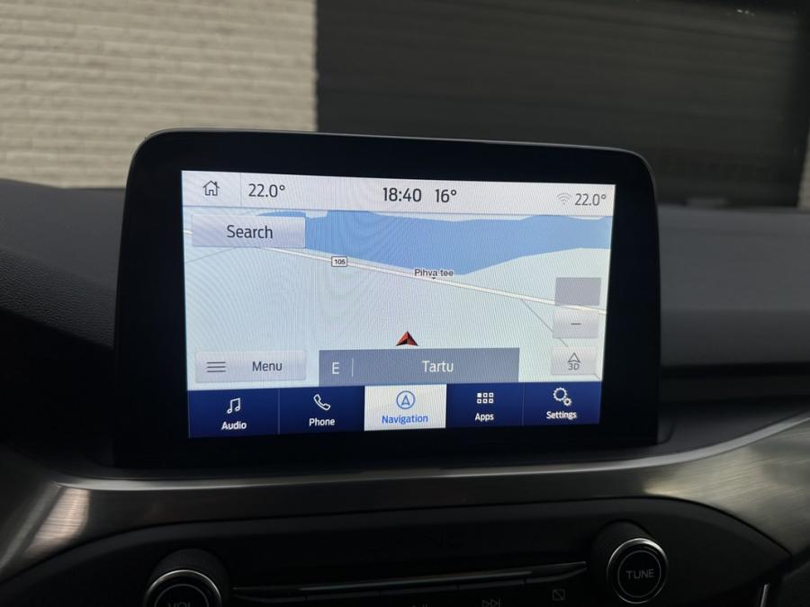 White Ford Focus 2019 in Tartu, with an engine capacity of 1.50 L and mileage of 275 thousand km for 8999 €, photo 23 on AUTOMOTO.COM.LV