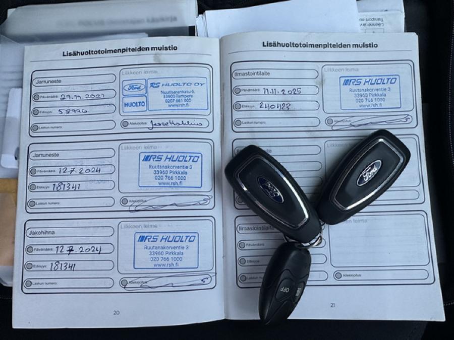 White Ford Focus 2019 in Tartu, with an engine capacity of 1.50 L and mileage of 275 thousand km for 8999 €, photo 16 on AUTOMOTO.COM.LV