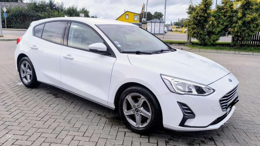 Balts Ford Focus 2020 Tauragė, ar dzinēja tilpumu 1.00 L un nobraukumu 124 tūkst. km par 5800 €, foto 4 vietnē AUTOMOTO.COM.LV