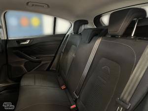Balts Ford Focus 2020 Viļņa, ar dzinēja tilpumu 1.00 L un nobraukumu 123 tūkst. km par 9990 €, foto 20 vietnē AUTOMOTO.COM.LV