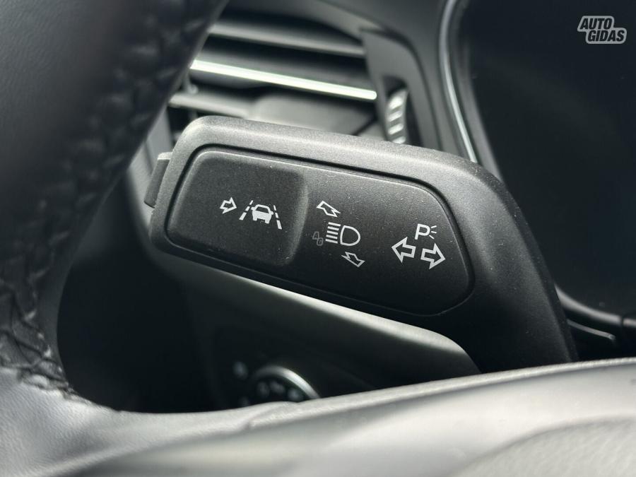 Balts Ford Focus 2021 Kauņa, ar dzinēja tilpumu 1.00 L un nobraukumu 72 tūkst. km par 13771 €, foto 18 vietnē AUTOMOTO.COM.LV