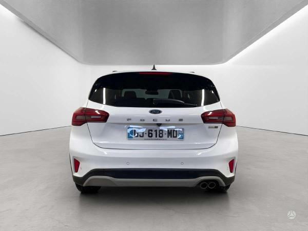 Balts Ford Focus 2022 Marijampole, ar dzinēja tilpumu 1.00 L un nobraukumu 163 tūkst. km par 10648 €, foto 5 vietnē AUTOMOTO.COM.LV
