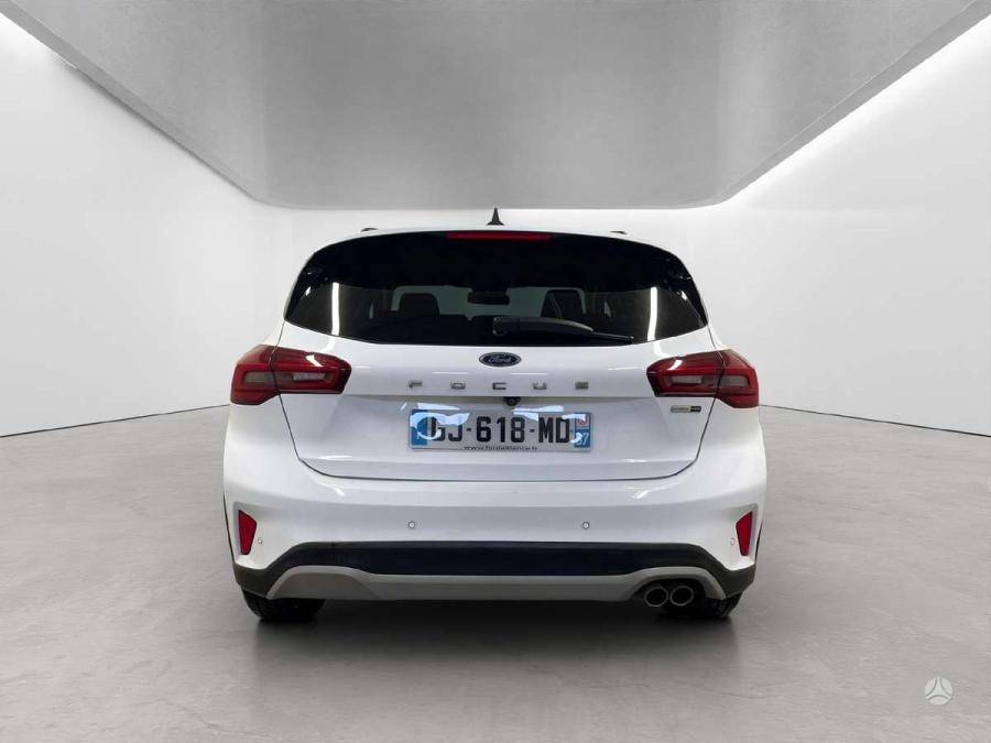 Balts Ford Focus 2022 Marijampole, ar dzinēja tilpumu 1.00 L un nobraukumu 163 tūkst. km par 10648 €, foto 5 vietnē AUTOMOTO.COM.LV