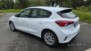 Белый Форд Фокус 2022 в Таллин, объемом двигателя 1.00 л и пробегом 181 тыс. км за 10500 €, фото 5 на AUTOMOTO.COM.LV
