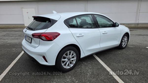 Balts Ford Focus 2022 Tallina, ar dzinēja tilpumu 1.00 L un nobraukumu 181 tūkst. km par 10500 €, foto 7 vietnē AUTOMOTO.COM.LV