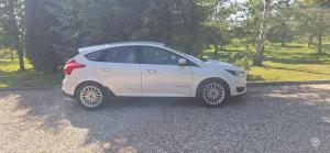 White Ford Focus 2014 in Kaunas, with an engine capacity of 0.00 L and mileage of 117 thousand km for 4500 €, photo 4 on AUTOMOTO.COM.LV