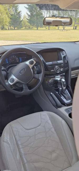 White Ford Focus 2014 in Kaunas, with an engine capacity of 0.00 L and mileage of 117 thousand km for 4500 €, photo 7 on AUTOMOTO.COM.LV