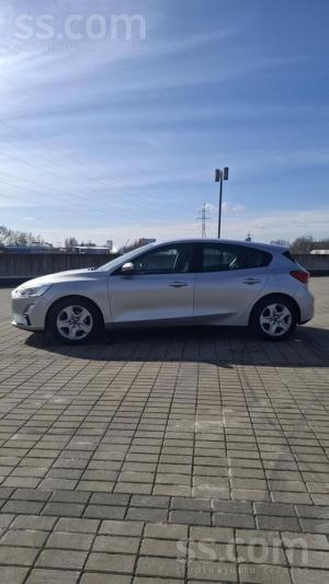 Balts Ford Focus 2019 Rīga, ar dzinēja tilpumu 1.50 L un nobraukumu 191 tūkst. km par 6900 €, foto 5 vietnē AUTOMOTO.COM.LV