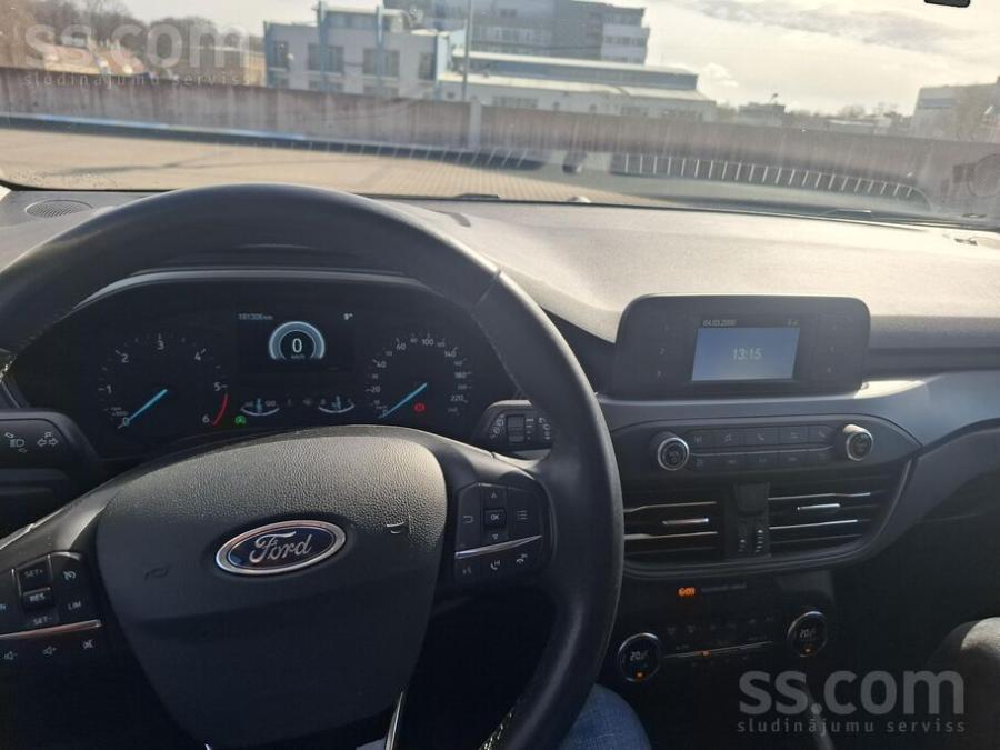 Balts Ford Focus 2019 Rīga, ar dzinēja tilpumu 1.50 L un nobraukumu 191 tūkst. km par 6500 €, foto 1 vietnē AUTOMOTO.COM.LV