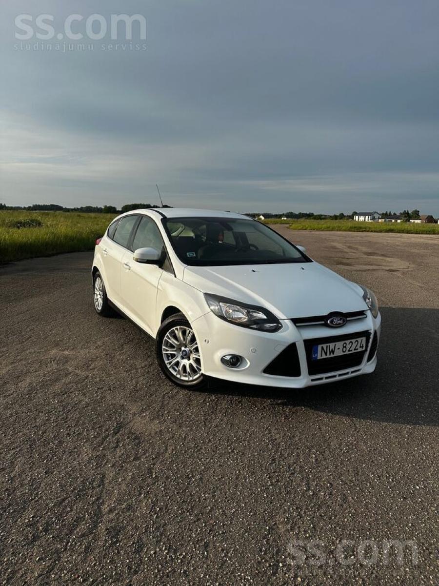 Balts Ford Focus 2013 Talsi, ar dzinēja tilpumu 1.60 L un nobraukumu 192 tūkst. km par 5200 €, foto 1 vietnē AUTOMOTO.COM.LV