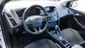 White Ford Focus 2015 in Riga, with an engine capacity of 1.00 L and mileage of 133 thousand km for 5950 €, photo 12 on AUTOMOTO.COM.LV