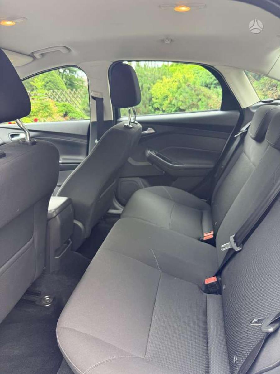 White Ford Focus 2015 in Marijampole, with an engine capacity of 1.50 L and mileage of 214 thousand km for 5500 €, photo 6 on AUTOMOTO.COM.LV